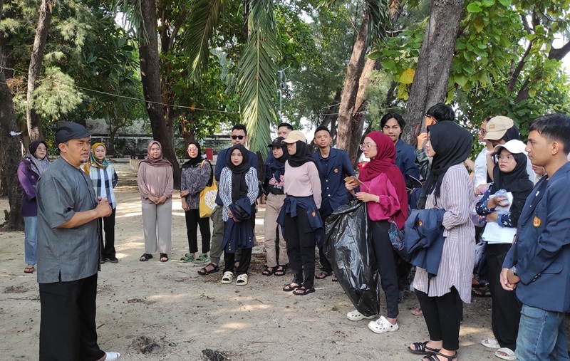 Program Studi Pariwisata Bahari Survey Lapangan ke Pulau Pramuka ...